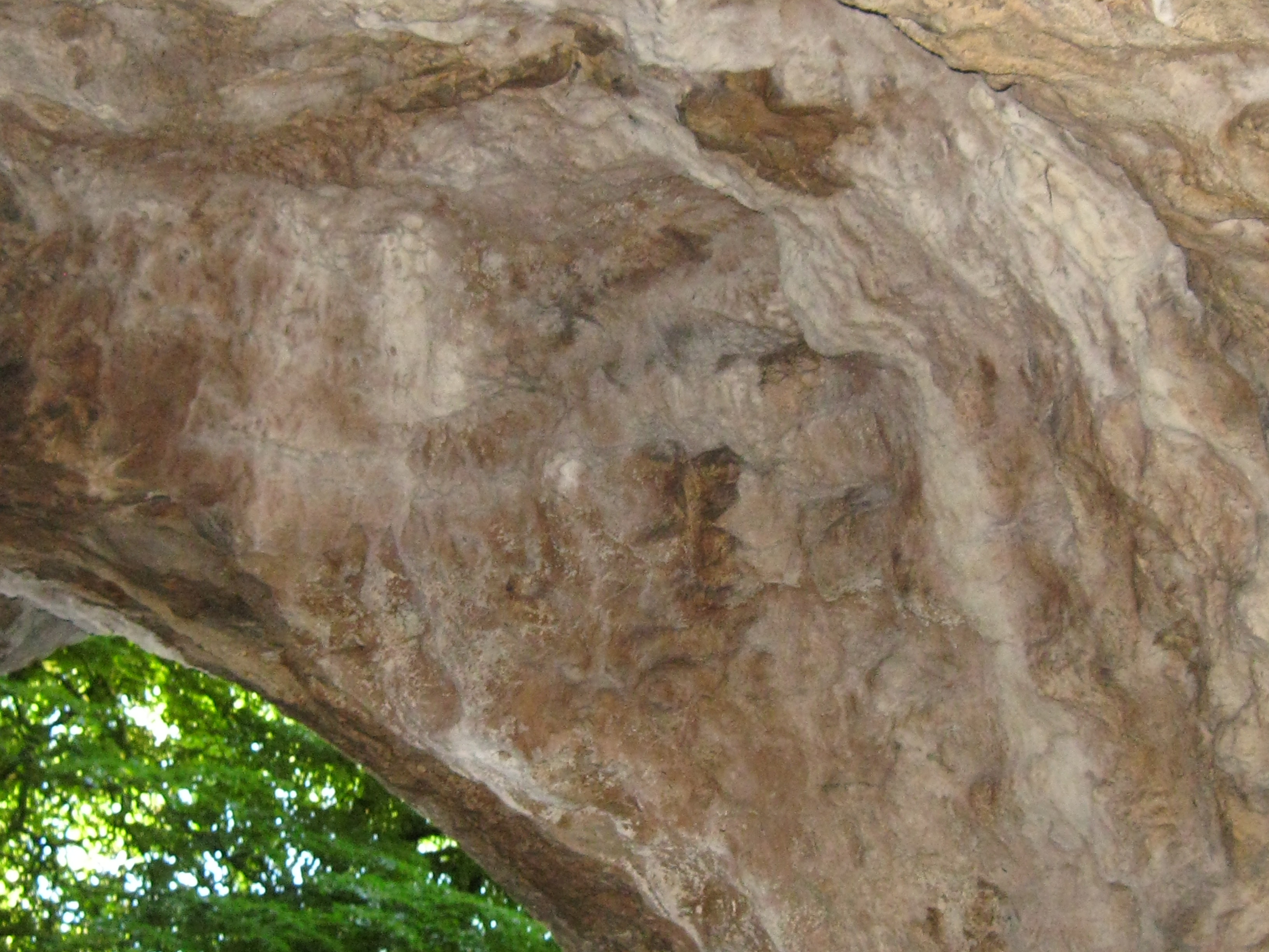 A GLIMPSE AT THE HIDDEN SECRETS OF ARTHUR’S CAVE – ROSS-ON-WYE – UK ...